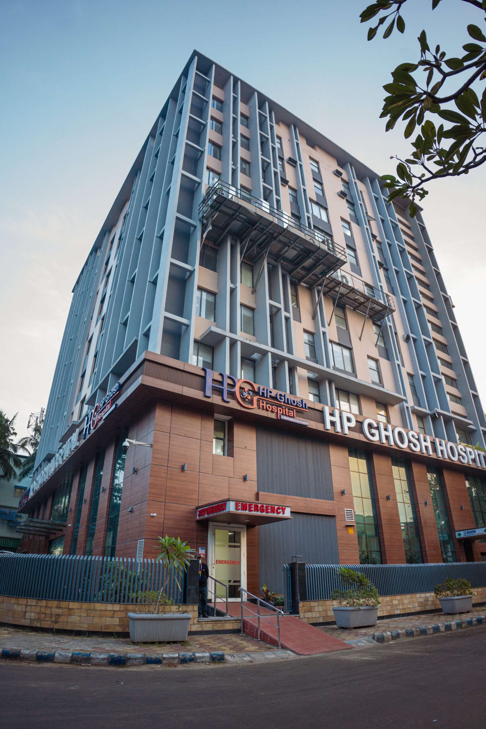 Best Multi Speciality Hospital in Kolkata - HP Ghosh Hospital